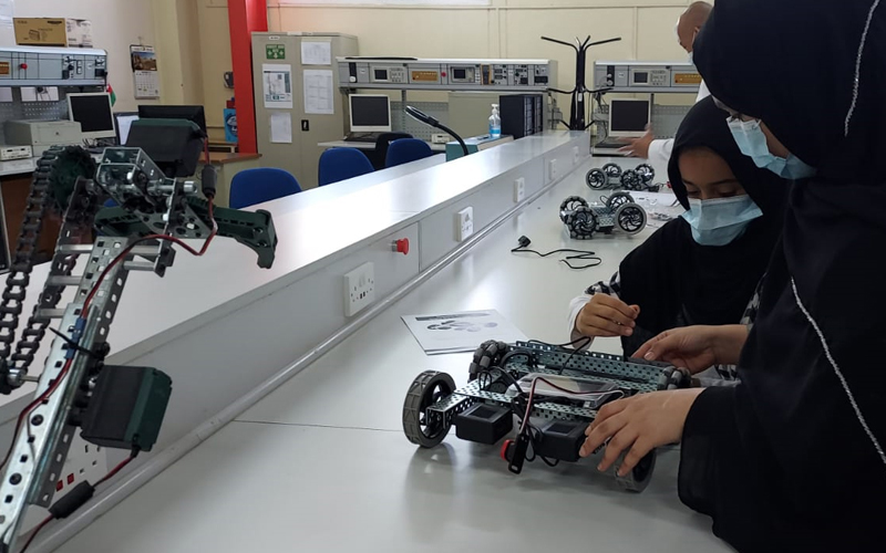 University of Technology and Applied Sciences-Ibra